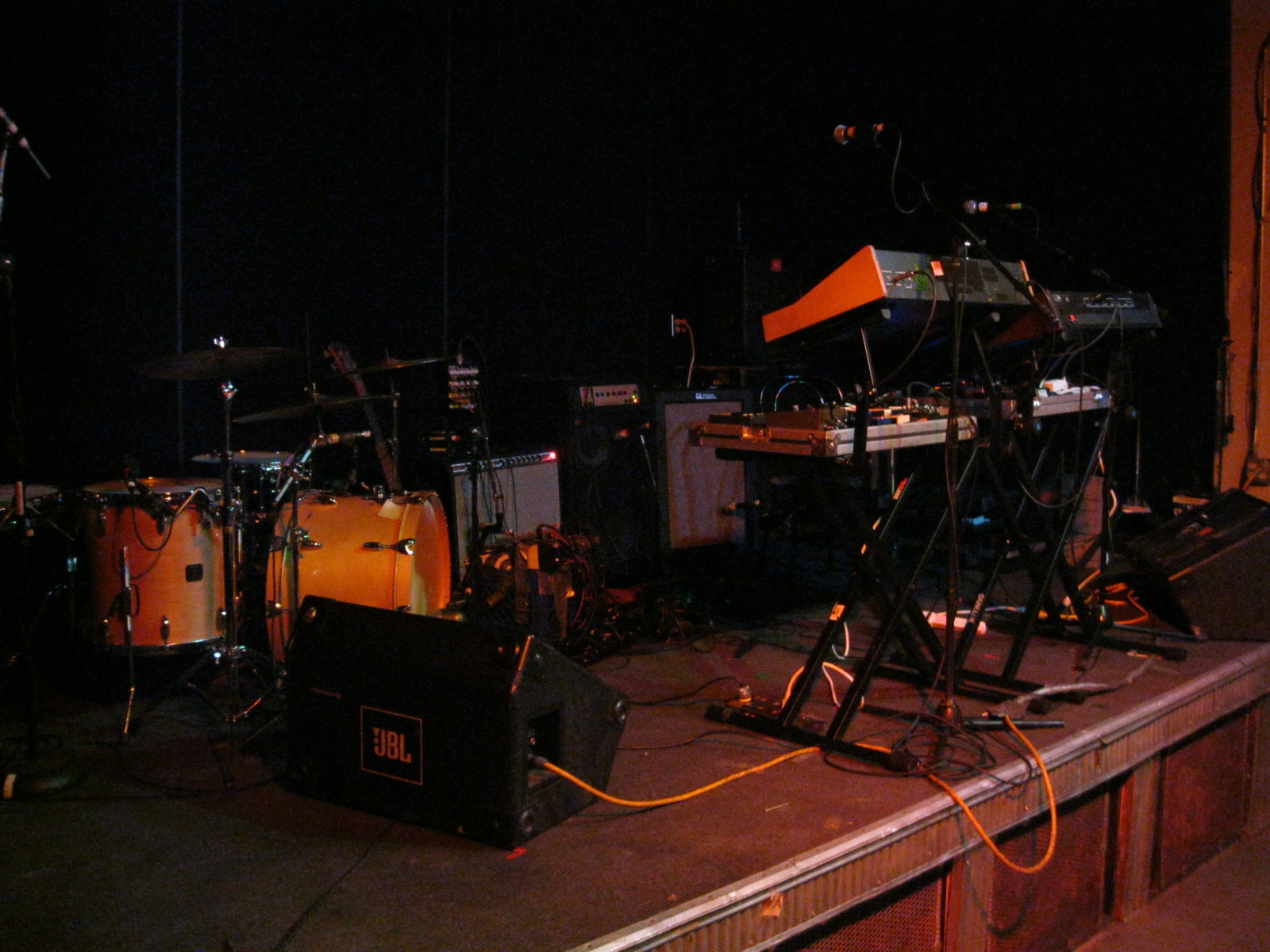 dan.mindfill.com - Milwaukee Art Museum + Utech Drone Fest